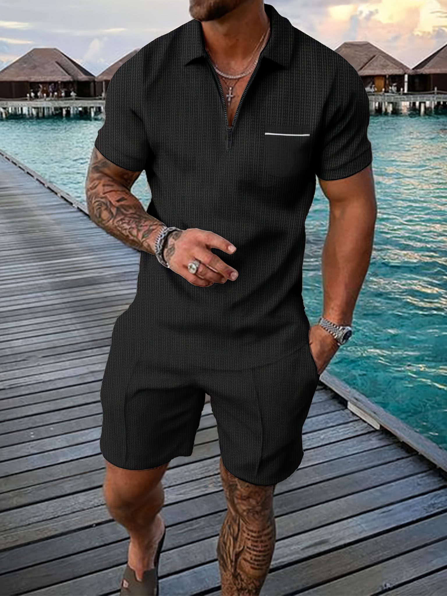 Été en vue ! Transformez votre look avec ce polo et short décontractés ...